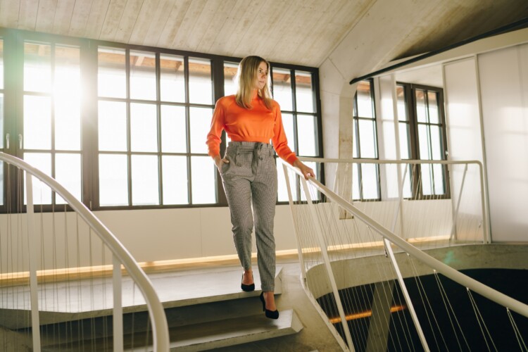 Paperbag-Hosen: Stylisch aber bequem! - AT huma eleven DE