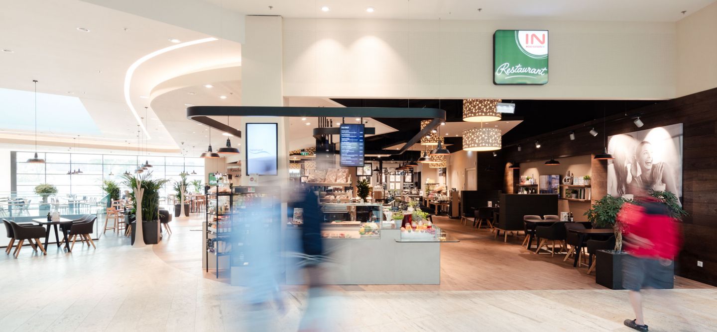 Lunch menu at INTERSPAR Restaurant at huma eleven